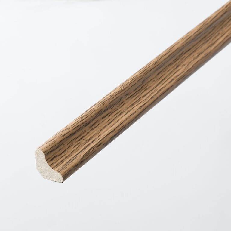 18mm Thick MDF Cottage Brown Oak Scotia Beading