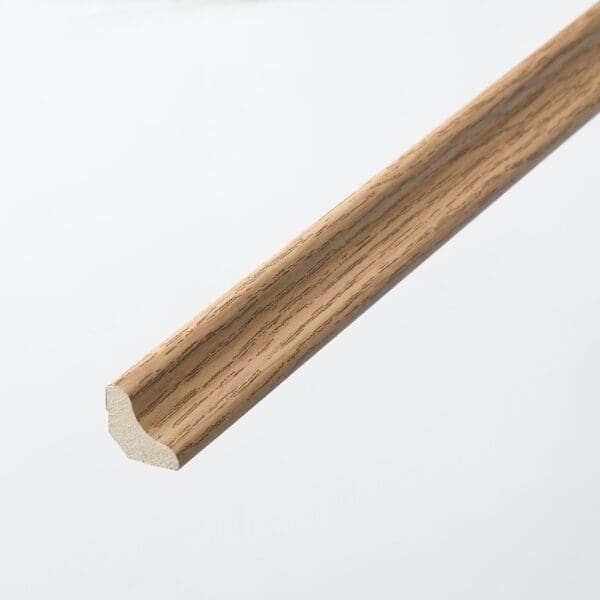 18mm Thick MDF Cottage Brown Oak Scotia Beading